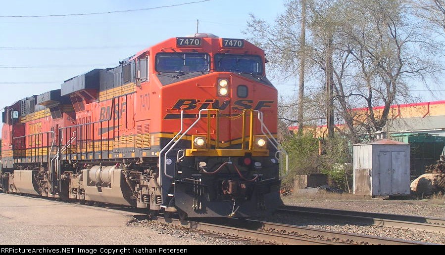 BNSF 7470